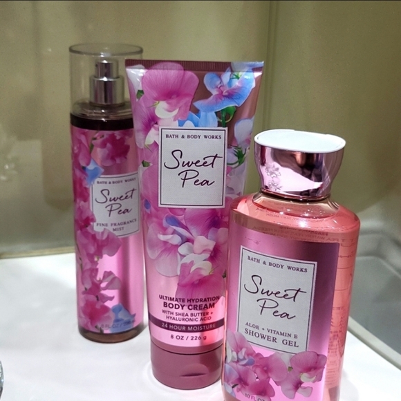 Bath & Body Works | Bath & Body | Sweet Pea From Bath Body Works Set Of ...